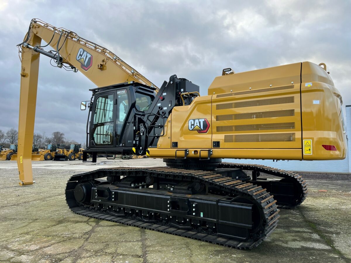 Rupsgraafmachines - Ligro - Caterpillar grondverzetmachines